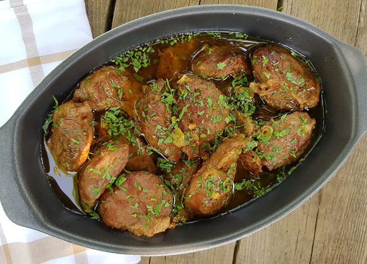 Maseteri cu maghiran - Bucataresele Vesele - Carne de porc si vita