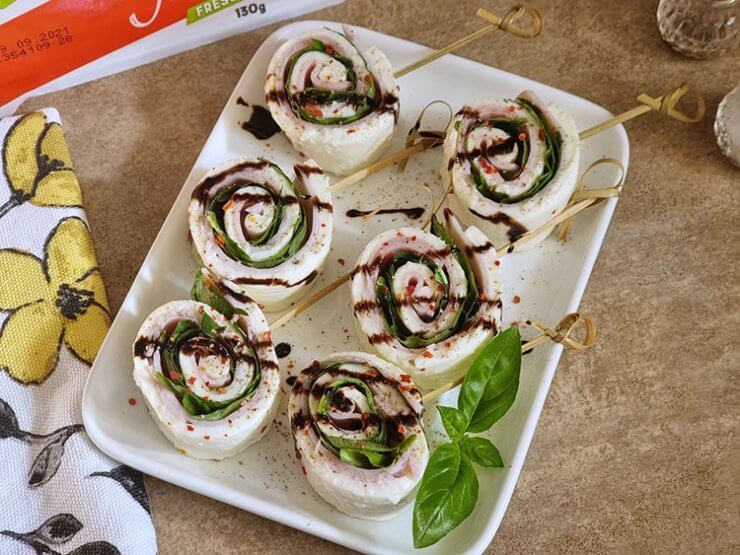 Aperitiv cu mozzarella rollo - Bucataresele Vesele